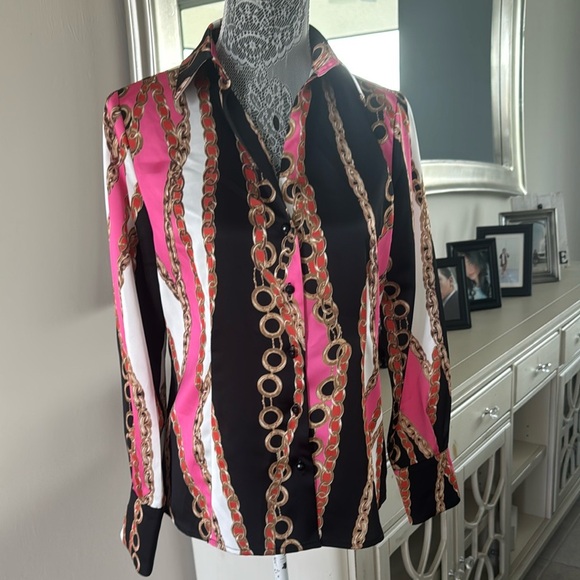 Cache | Tops | Cache Pink And Black Chain Print Blouse | Poshmark